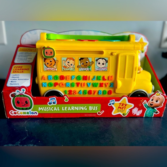 CoComelon | Toys | Cocomelon Musical Learning Bus With Alphabet Numbers ...